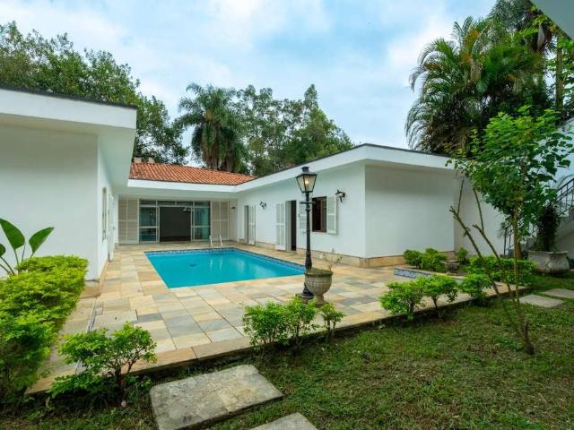 Casa / Sobrado para Venda em São Paulo/SP Jardim Marajoara 4 Quartos