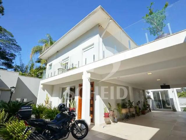 Casa / Sobrado para Venda em São Paulo/SP Jardim Marajoara 5 Quartos