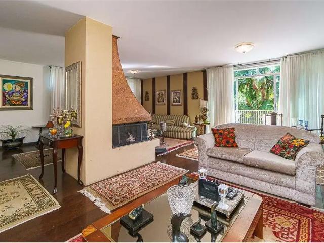 Casa / Sobrado para Venda em São Paulo/SP Jardim Marajoara 5 Quartos