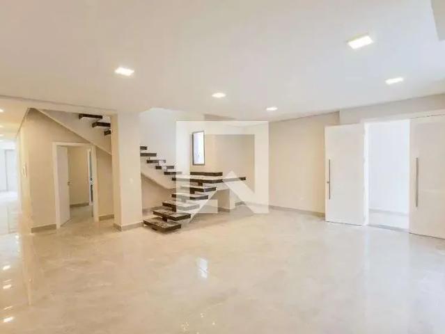 Casa / Sobrado para Venda em São Paulo/SP Jardim Marajoara 5 Quartos