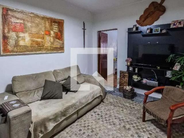 Casa / Sobrado para Venda em São Paulo/SP Jardim Marisa 5 Quartos