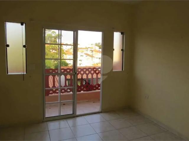 Casa / Sobrado para Venda em São Paulo/SP Itaquera 5 Quartos