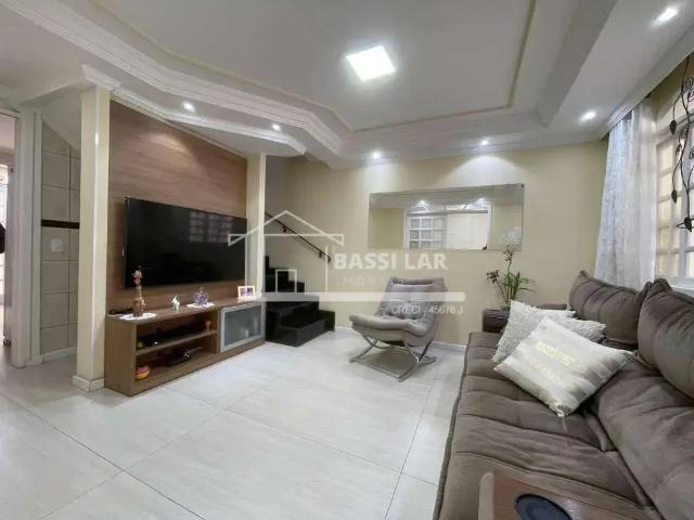 Casa / Sobrado para Venda em São Paulo/SP Jardim São Bernardo 5 Quartos
