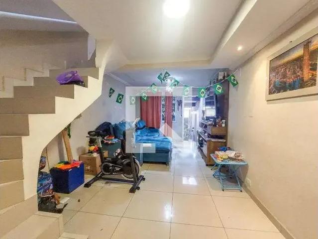 Casa / Sobrado para Venda em São Paulo/SP Jardim São Luís 2 Quartos