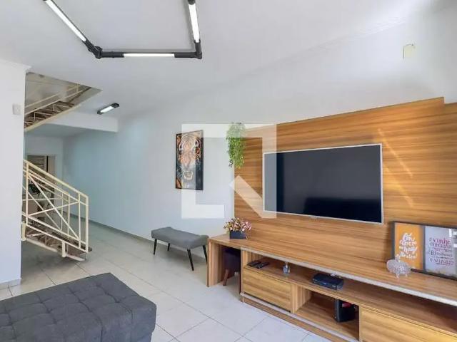 Casa / Sobrado para Venda em São Paulo/SP Jardim São Luís 4 Quartos