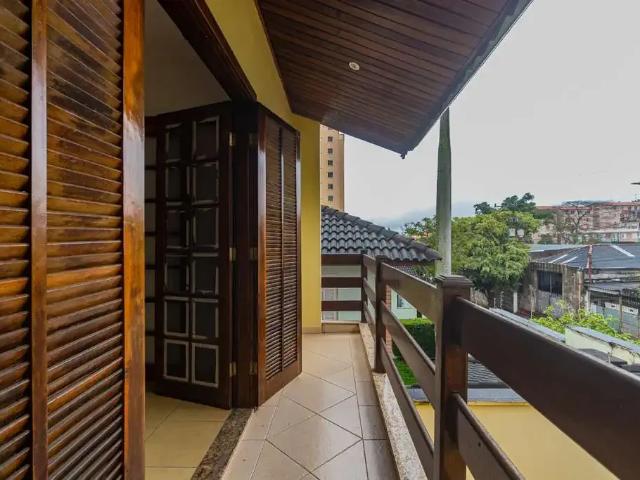 Casa / Sobrado para Venda em São Paulo/SP Jardim Santa Cruz Campo Grande 4 Quartos