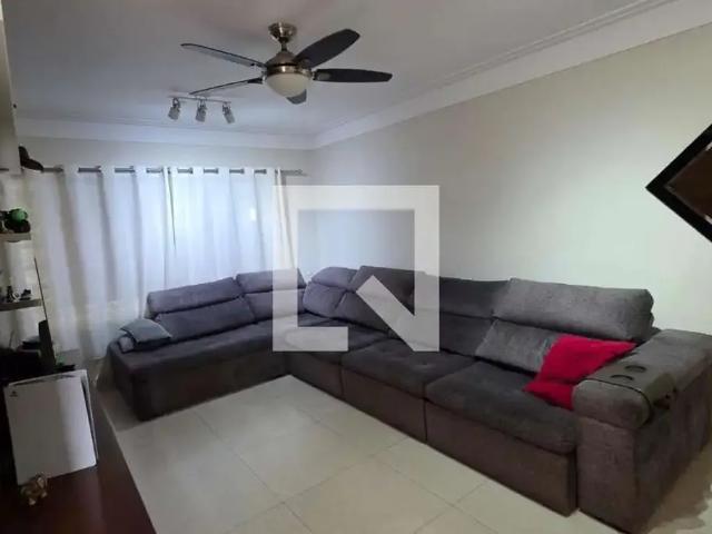 Casa / Sobrado para Venda em São Paulo/SP Jardim Santa Emília 3 Quartos