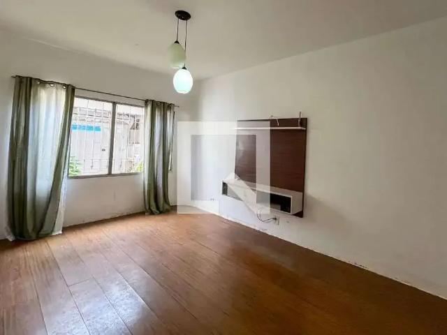 Casa / Sobrado para Venda em São Paulo/SP Jardim Santa Emília 4 Quartos
