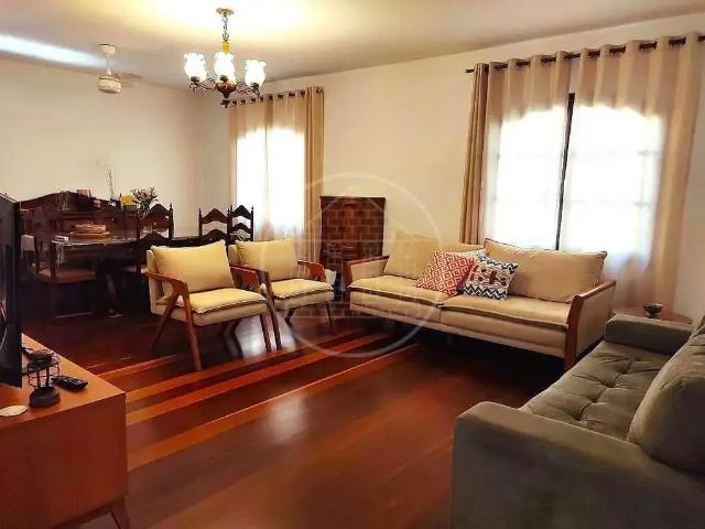 Casa / Sobrado para Venda em São Paulo/SP Jardim Santa Helena 4 Quartos