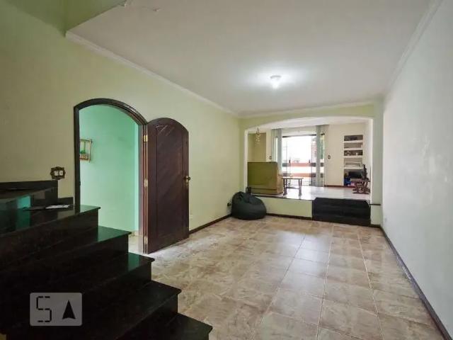 Casa / Sobrado para Venda em São Paulo/SP Jardim Santa Maria 3 Quartos