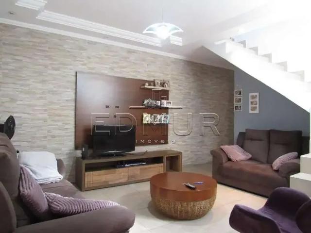 Casa / Sobrado para Venda em São Paulo/SP Jardim Sapopemba 4 Quartos