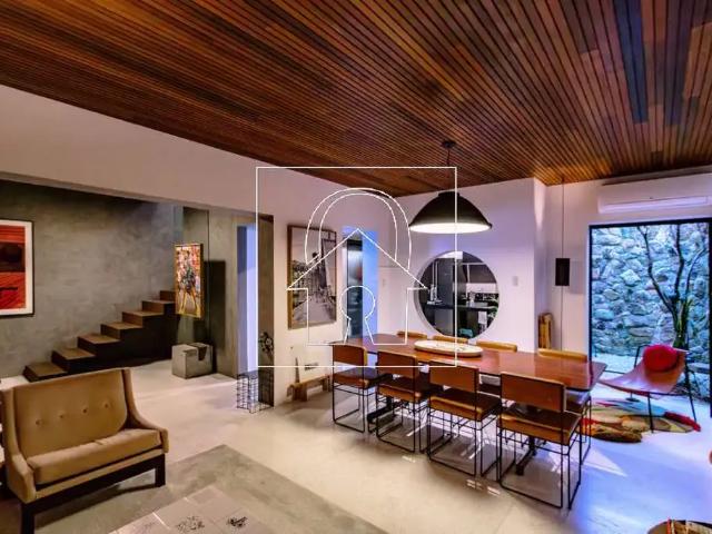 Casa / Sobrado para Venda em São Paulo/SP Jardim Paulista 3 Quartos