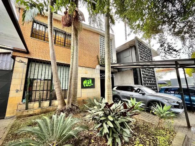 Casa / Sobrado para Venda em São Paulo/SP Jardim Paulista 10 Quartos