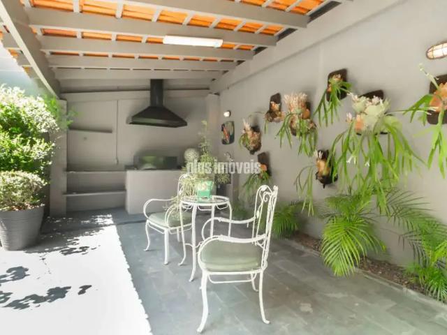 Casa / Sobrado para Venda em São Paulo/SP Jardim Paulistano 4 Quartos