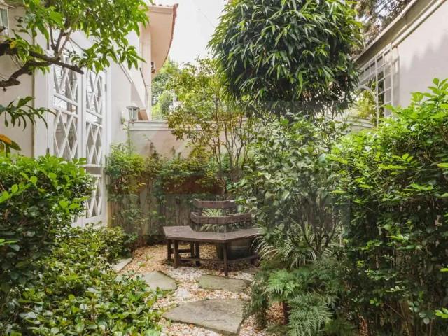 Casa / Sobrado para Venda em São Paulo/SP Jardim Paulistano 3 Quartos