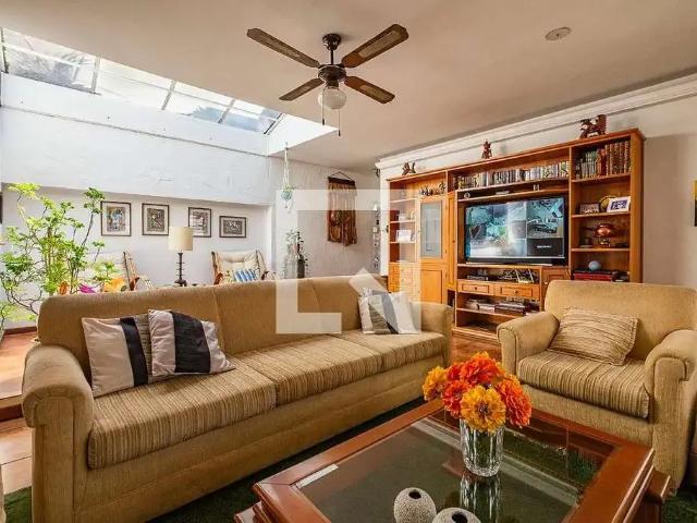 Casa / Sobrado para Venda em São Paulo/SP Jardim Paulistano 3 Quartos