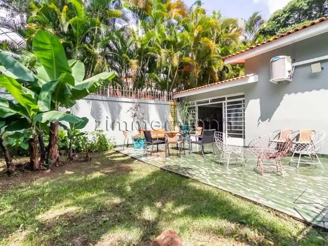 Casa / Sobrado para Venda em São Paulo/SP Jardim Paulistano 3 Quartos