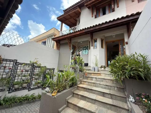 Casa / Sobrado para Venda em São Paulo/SP Jardim Paraíso 4 Quartos
