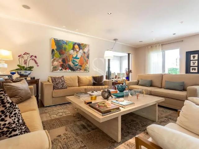 Casa / Sobrado para Venda em São Paulo/SP Jardim Petrópolis 4 Quartos