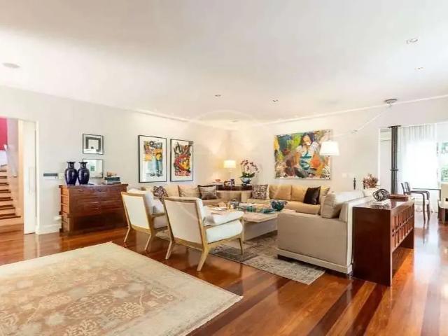 Casa / Sobrado para Venda em São Paulo/SP Jardim Petrópolis 4 Quartos