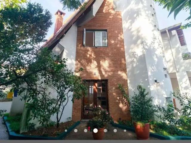 Casa / Sobrado para Venda em São Paulo/SP Jardim Petrópolis 4 Quartos