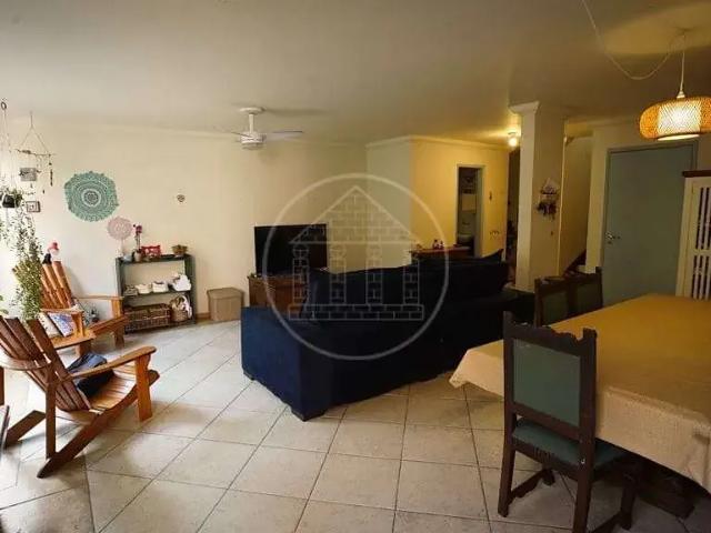 Casa / Sobrado para Venda em São Paulo/SP Jardim Petrópolis 4 Quartos