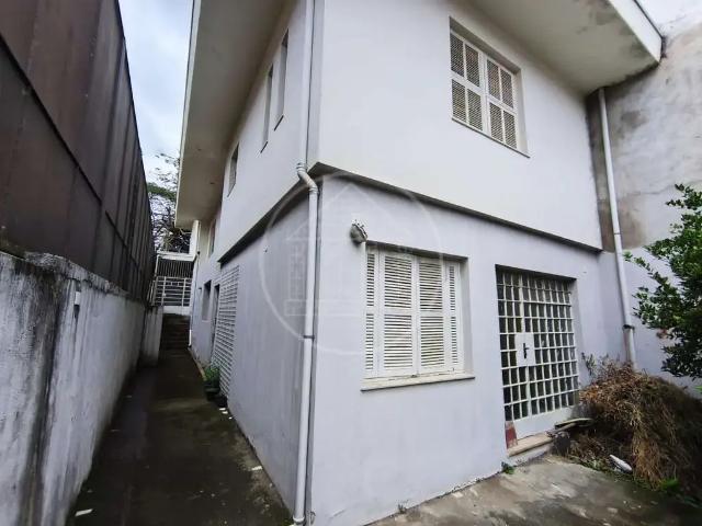 Casa / Sobrado para Venda em São Paulo/SP Jardim Petrópolis 4 Quartos