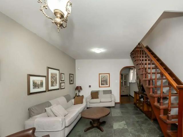 Casa / Sobrado para Venda em São Paulo/SP Jardim Petrópolis 3 Quartos