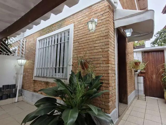Casa / Sobrado para Venda em São Paulo/SP Jardim Petrópolis 3 Quartos