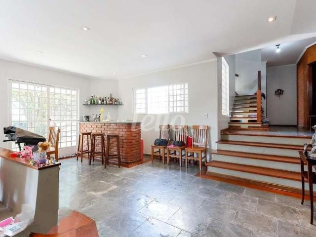 Casa / Sobrado para Venda em São Paulo/SP Jardim Peri 3 Quartos