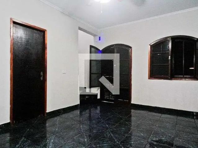Casa / Sobrado para Venda em São Paulo/SP Jardim Peri 3 Quartos