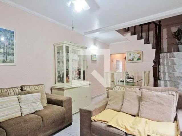 Casa / Sobrado para Venda em São Paulo/SP Jardim Peri 3 Quartos