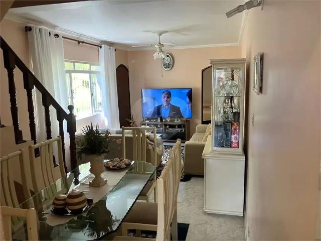 Casa / Sobrado para Venda em São Paulo/SP Jardim Peri 3 Quartos