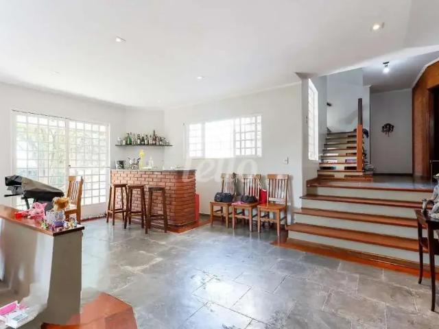 Casa / Sobrado para Venda em São Paulo/SP Jardim Peri 3 Quartos
