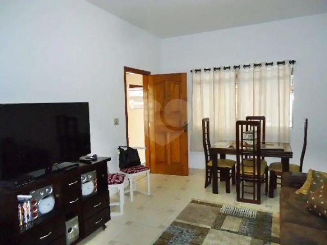 Casa / Sobrado para Venda em São Paulo/SP Jardim Peri 3 Quartos