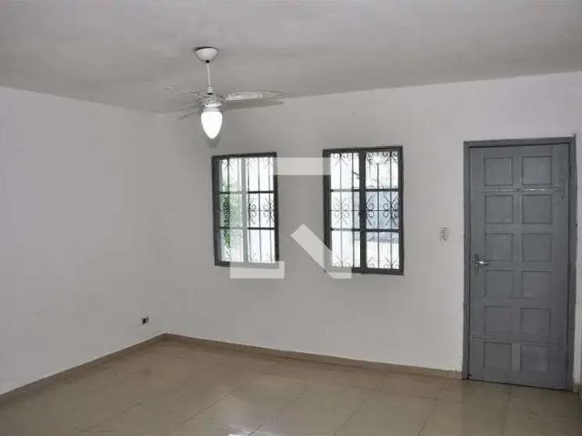 Casa / Sobrado para Venda em São Paulo/SP Jardim Peri 3 Quartos