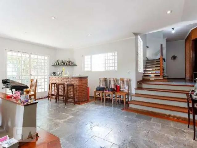 Casa / Sobrado para Venda em São Paulo/SP Jardim Peri 3 Quartos