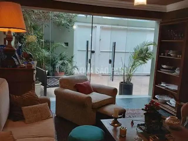Casa / Sobrado para Venda em São Paulo/SP Jardim Prudência 4 Quartos