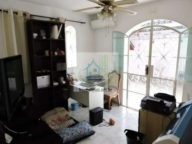 Casa / Sobrado para Venda em São Paulo/SP Jardim Prudência 4 Quartos