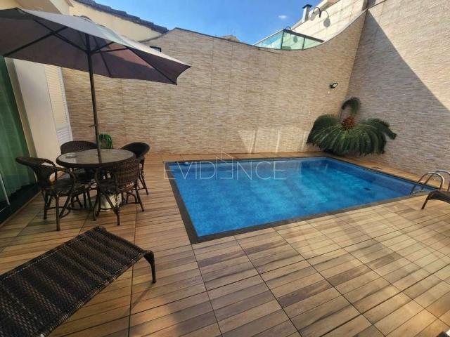 Casa / Sobrado para Venda em São Paulo/SP Jardim Têxtil 3 Quartos
