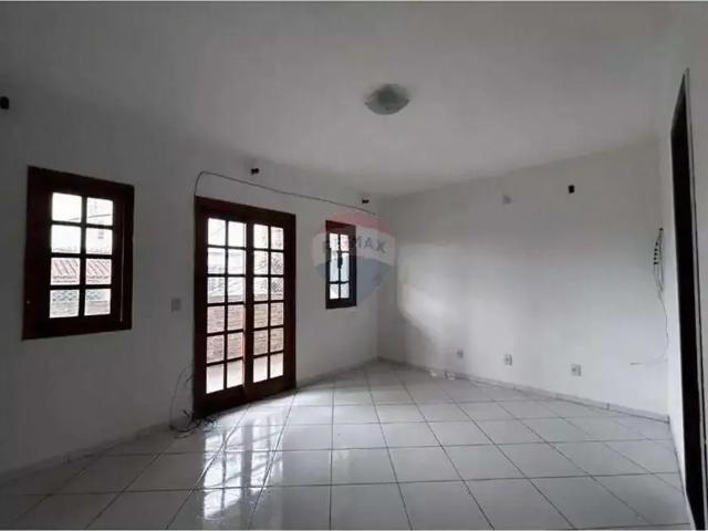Casa / Sobrado para Venda em São Paulo/SP Jardim Uniserve 4 Quartos