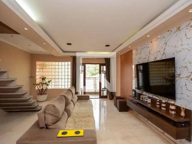 Casa / Sobrado para Venda em São Paulo/SP Jardim Vivan 3 Quartos