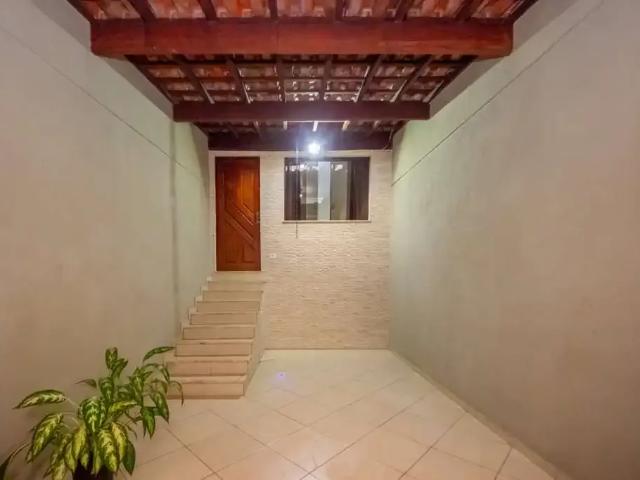 Casa / Sobrado para Venda em São Paulo/SP Jardim Vivan 2 Quartos