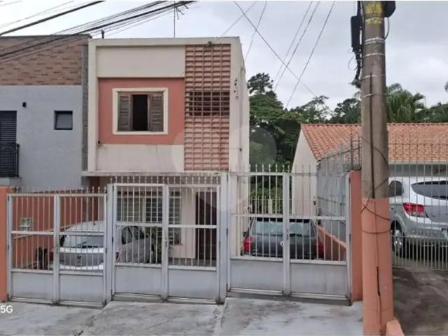 Casa / Sobrado para Venda em São Paulo/SP Tremembé 3 Quartos