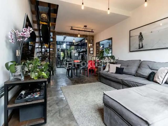 Casa / Sobrado para Venda em São Paulo/SP Lapa de Baixo 3 Quartos