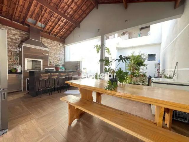 Casa / Sobrado para Venda em São Paulo/SP Lapa de Baixo 3 Quartos