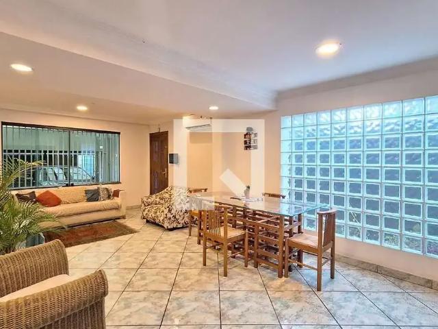 Casa / Sobrado para Venda em São Paulo/SP Lapa 4 Quartos