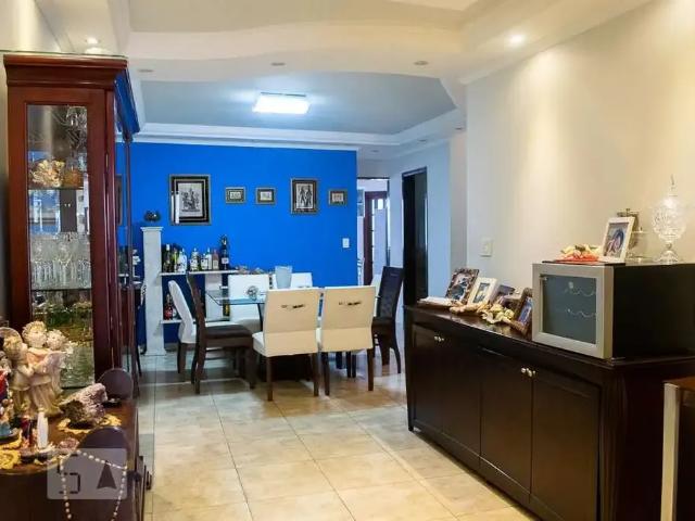 Casa / Sobrado para Venda em São Paulo/SP Mandaqui 4 Quartos