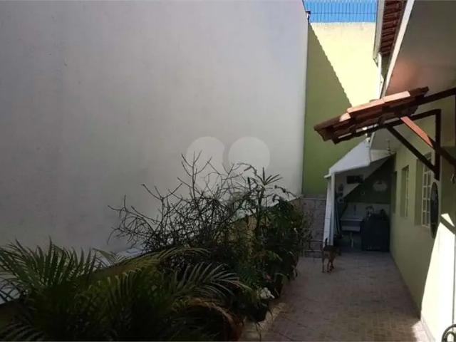 Casa / Sobrado para Venda em São Paulo/SP Mandaqui 5 Quartos