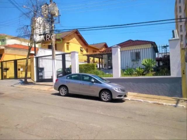 Casa / Sobrado para Venda em São Paulo/SP Mandaqui 6 Quartos